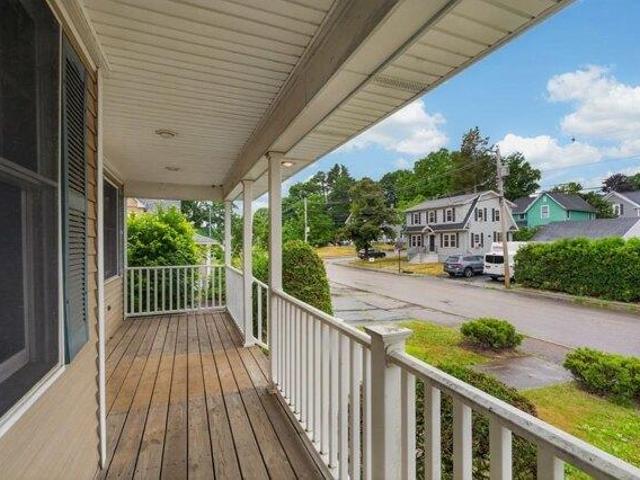 house with 4 bedroom, North Attleboro MA DS104479791