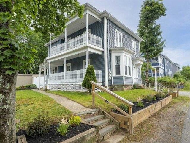 house with 4 bedroom, North Attleboro MA DS104076387