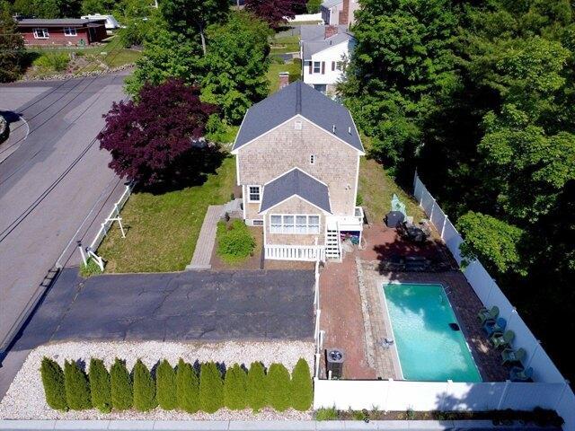 house with 4 bedroom, North Attleboro MA DS104077492