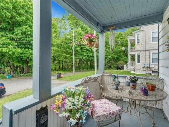 house with 4 bedroom, North Attleboro MA ES103126309