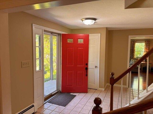 house with 4 bedroom, North Attleboro MA ES103186449