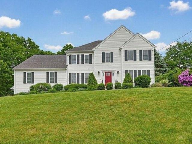 house with 4 bedroom, North Attleboro MA ES103190440