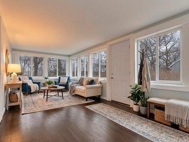 house with 4 bedroom, North Attleboro MA ES104811125