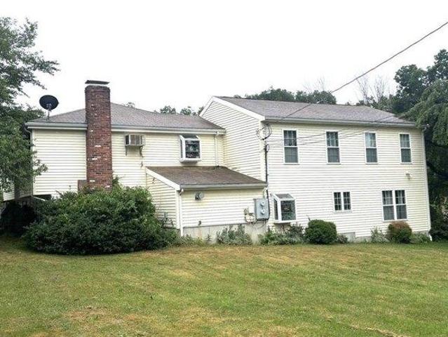 house with 4 bedroom, North Attleboro MA ES104075510