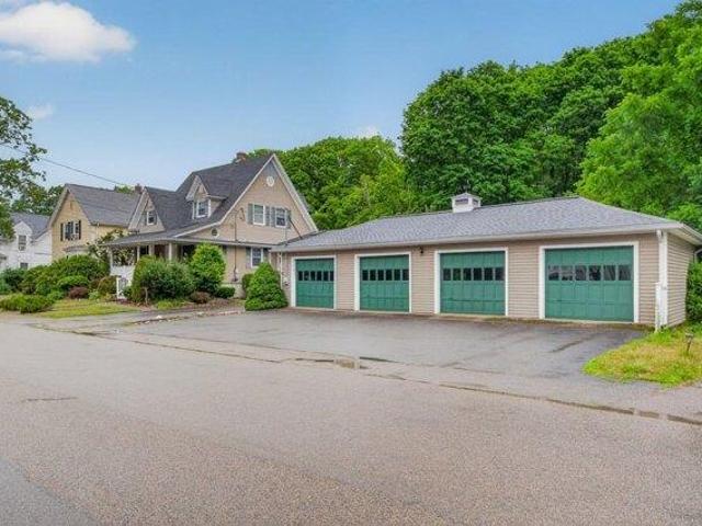 house with 4 bedroom, North Attleboro MA ES105142233