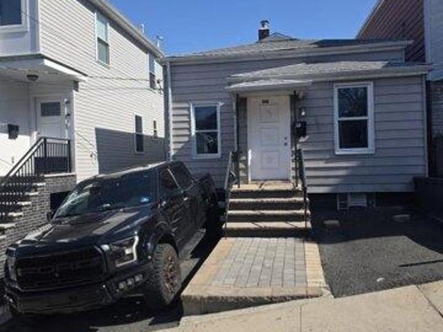 house with 4 bedroom, North Bergen NJ DLS102312727