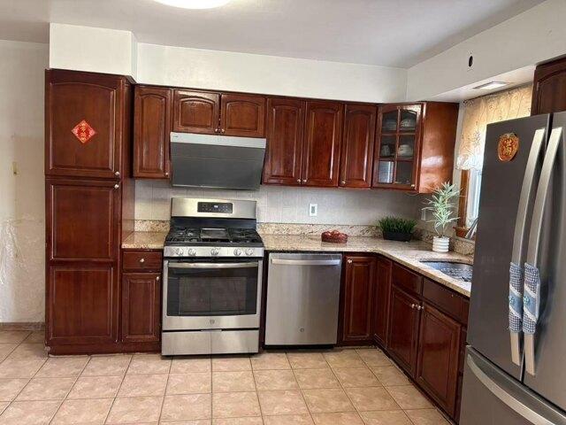 house with 4 bedroom, North Bergen NJ DLS102312955