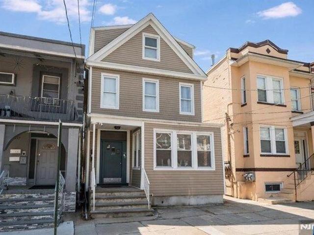 house with 4 bedroom, North Bergen NJ DS104375677