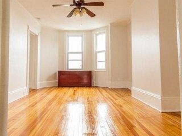 house with 4 bedroom, North Bergen NJ ES104237501