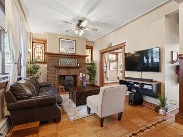 house with 4 bedroom, North Bergen NJ ES105124928