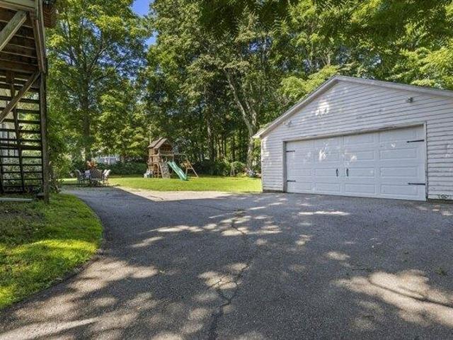 house with 4 bedroom, North Brookfield MA ES105082874
