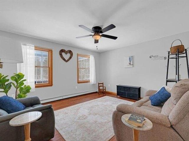 house with 4 bedroom, North Brookfield MA ES102826991