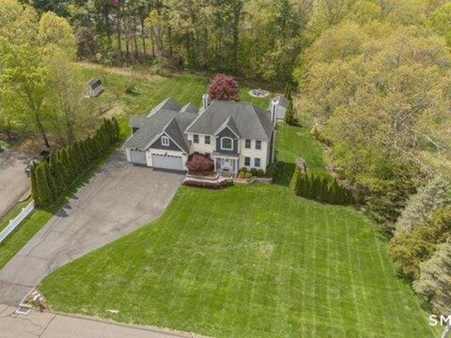 house with 4 bedroom, North Branford CT DLS102218655