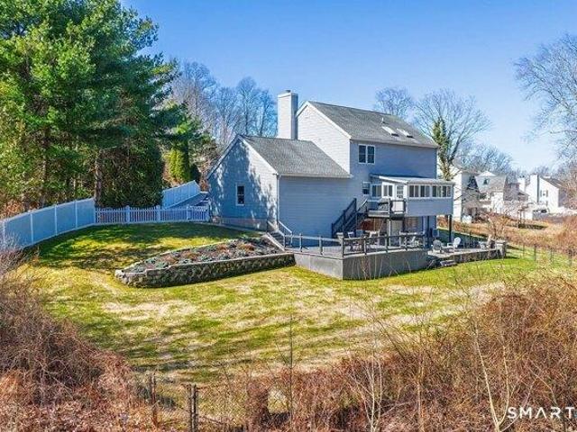 house with 4 bedroom, North Branford CT DS101781679