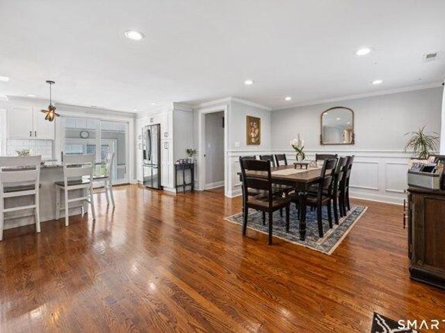 house with 4 bedroom, North Branford CT ES102823946
