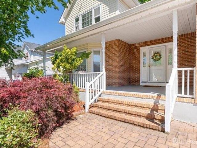 house with 4 bedroom, North Brunswick NJ ES104921125