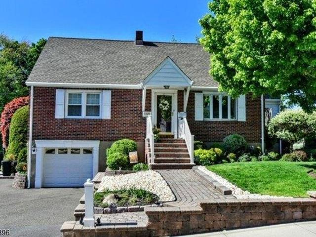 house with 4 bedroom, North Haledon NJ ES104441890