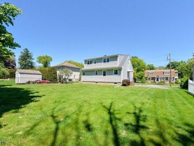 house with 4 bedroom, North Haledon NJ ES104851735