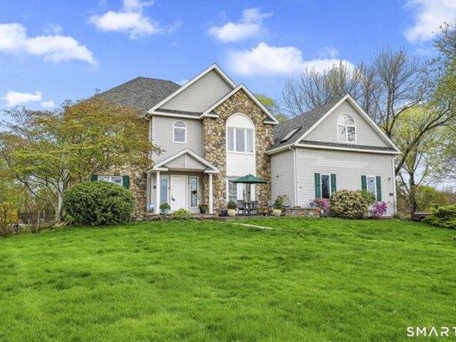 house with 4 bedroom, North Haven CT DLS101628034