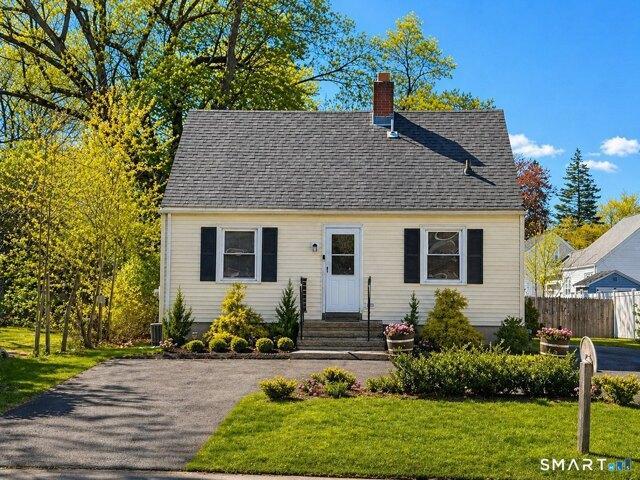 house with 4 bedroom, North Haven CT DLS101897387