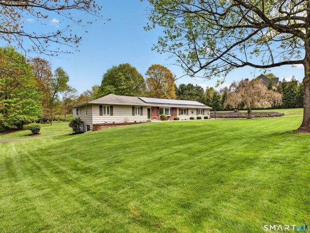 house with 4 bedroom, North Haven CT ES103160647