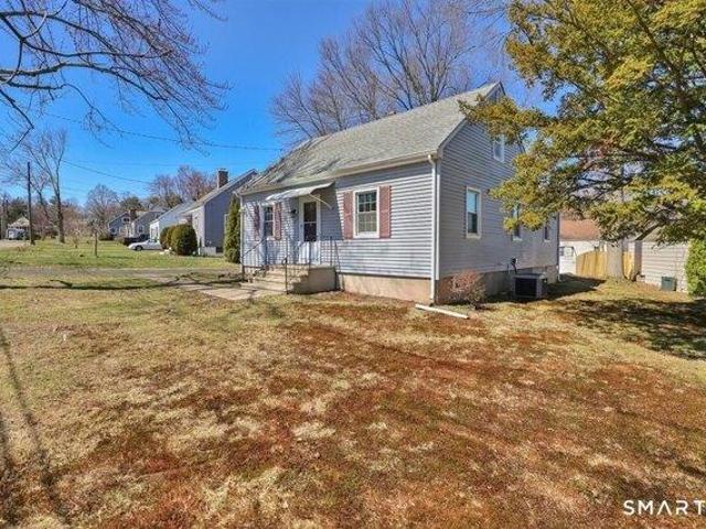 house with 4 bedroom, North Haven CT ES103126363