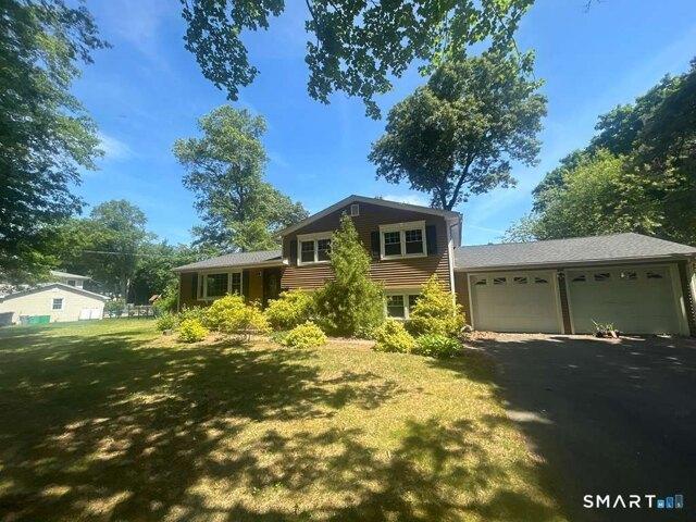 house with 4 bedroom, North Haven CT ES104149891