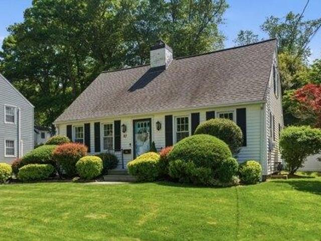 house with 4 bedroom, North Haven CT ES104116859