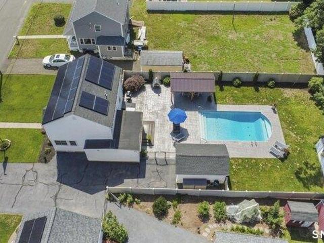 house with 4 bedroom, North Haven CT ES104262093