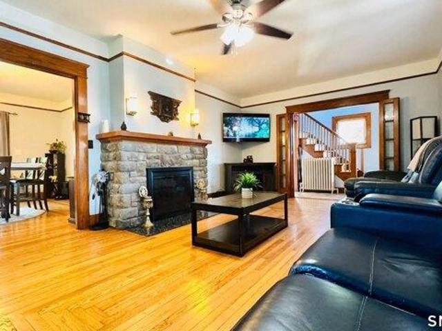 house with 4 bedroom, North Haven CT ES105144809