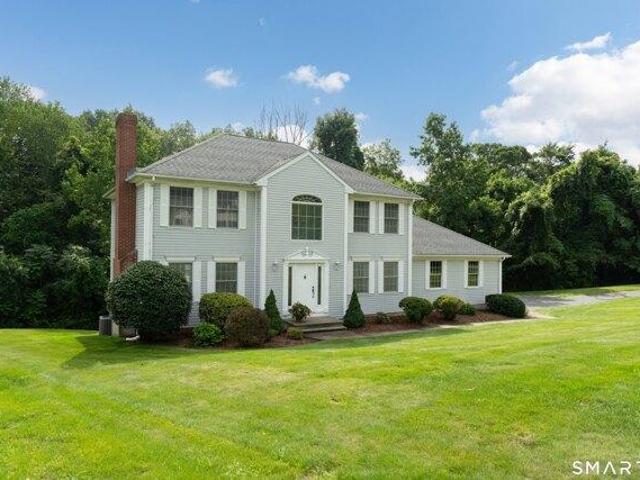 house with 4 bedroom, North Haven CT ES105158586