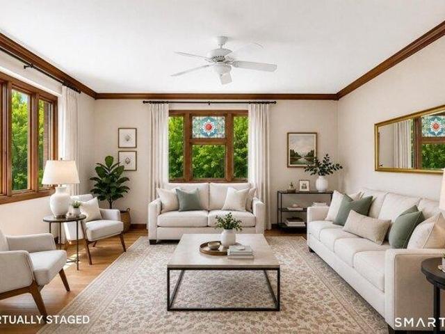 house with 4 bedroom, North Haven CT ES105113399