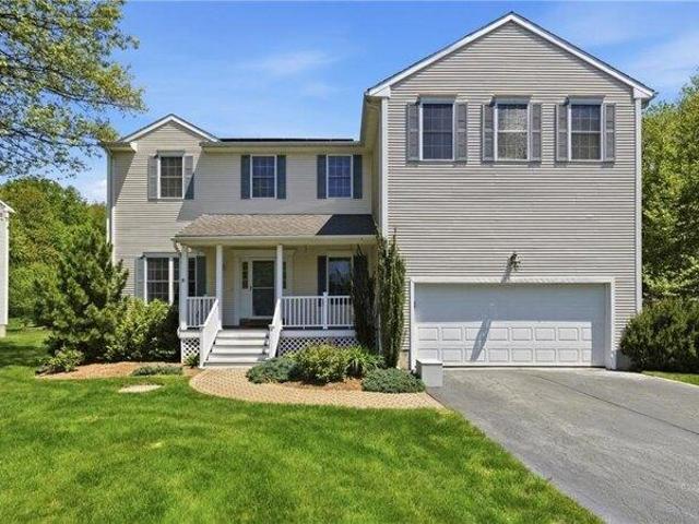 house with 4 bedroom, North Kingstown RI DLS102959705