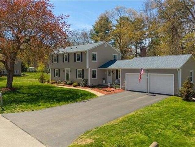 house with 4 bedroom, North Kingstown RI DLS103018444