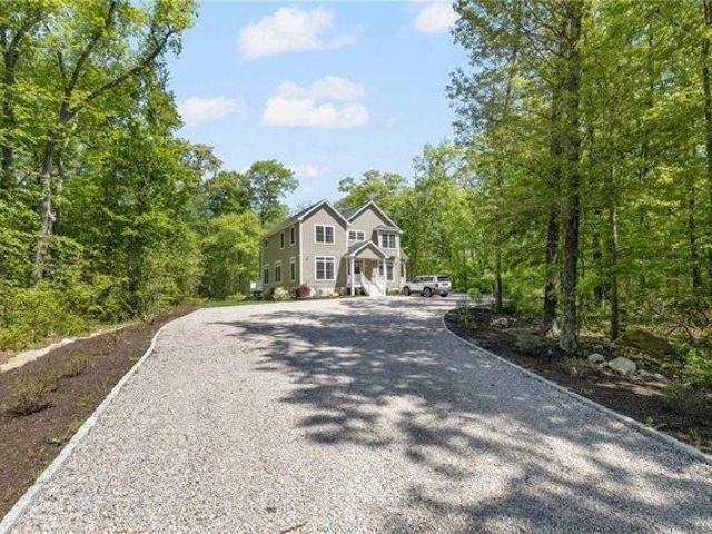 house with 4 bedroom, North Kingstown RI DS103158627