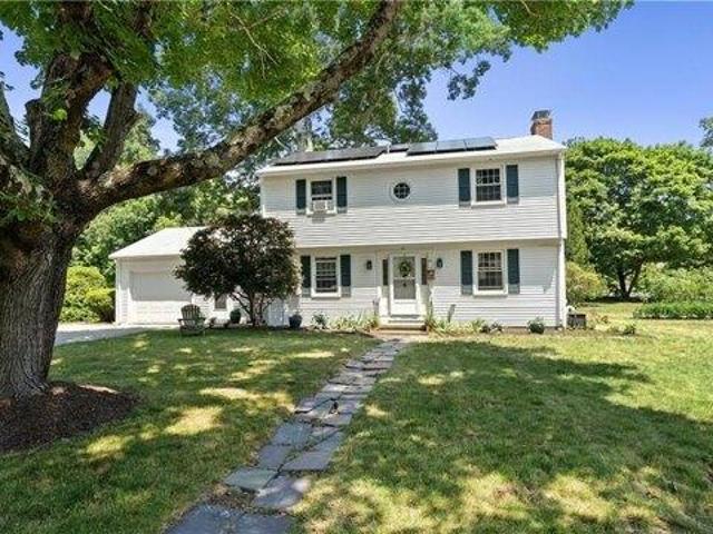 house with 4 bedroom, North Kingstown RI DS104190242