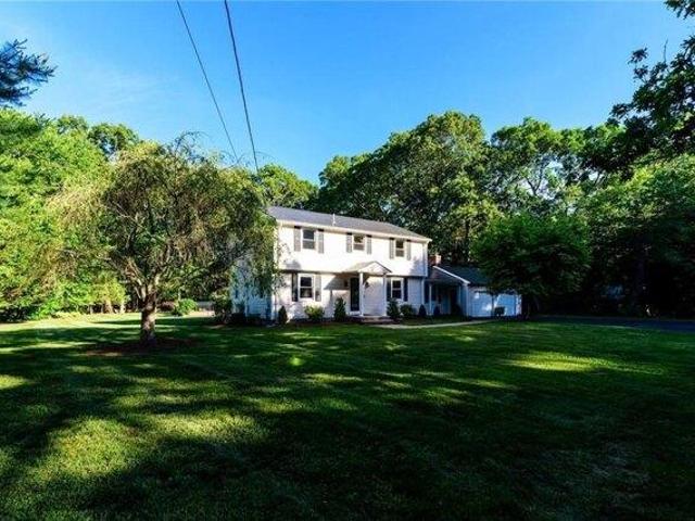 house with 4 bedroom, North Kingstown RI ES103852335