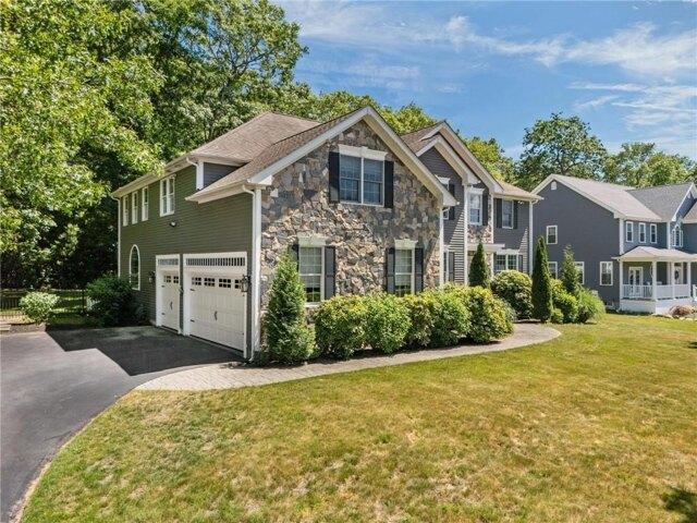 house with 4 bedroom, North Kingstown RI ES103888424