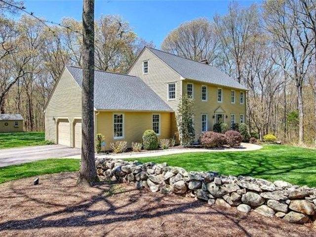 house with 4 bedroom, North Kingstown RI ES103097498