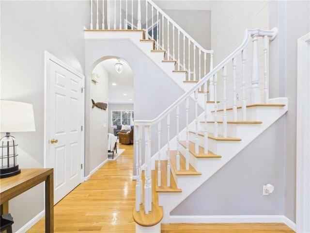 house with 4 bedroom, North Kingstown RI ES104906843