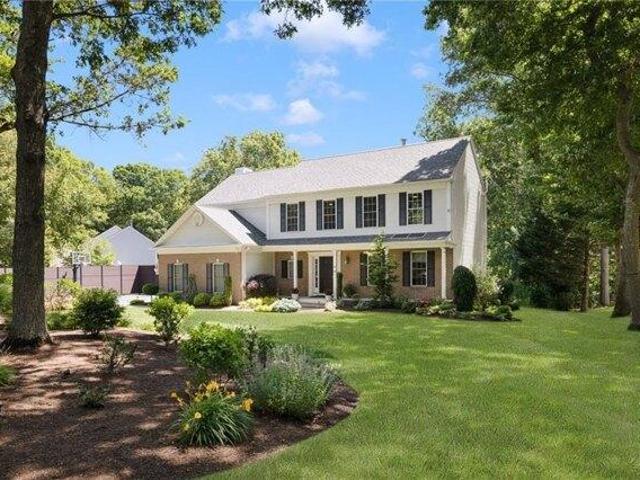 house with 4 bedroom, North Kingstown RI ES104262210
