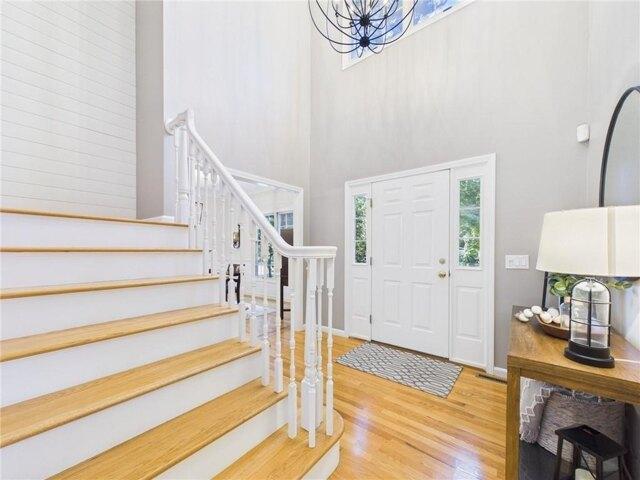 house with 4 bedroom, North Kingstown RI ES105080967