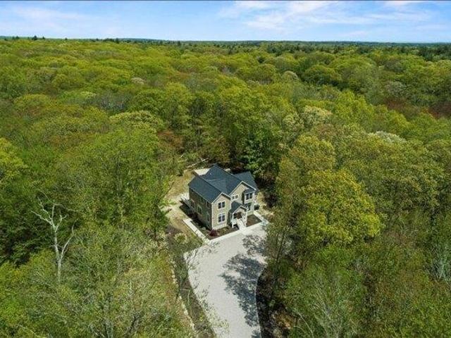 house with 4 bedroom, North Kingstown RI ES105092525