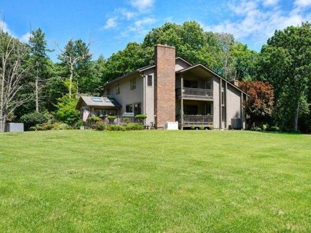 house with 4 bedroom, North Kingstown RI ES105193549