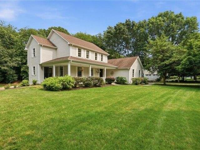 house with 4 bedroom, North Kingstown RI ES105231958