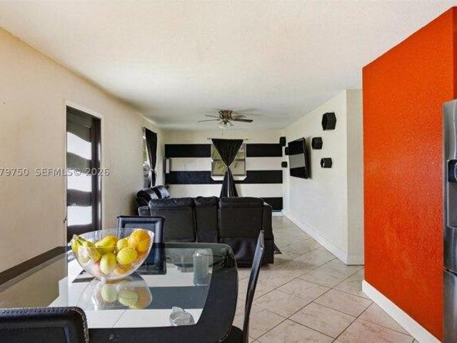 house with 4 bedroom, North Lauderdale FL ES104903148