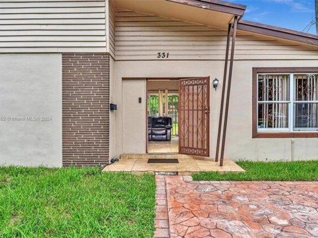 house with 4 bedroom, North Miami Beach FL DS89112667