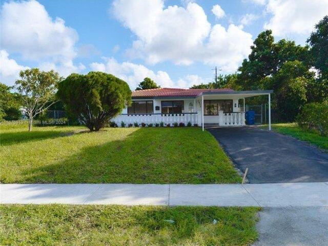 house with 4 bedroom, North Miami Beach FL DS89165005