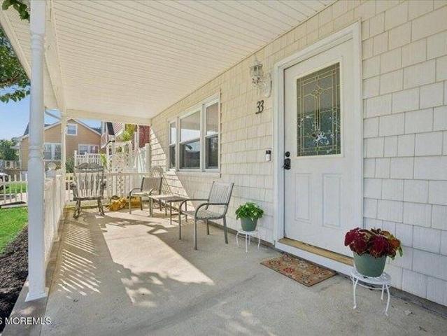 house with 4 bedroom, North Middletown NJ ES104848807