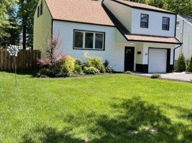 house with 4 bedroom, North Plainfield NJ ES105142258